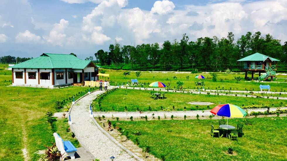 Damdim, Damdim Tea Estate, Tourist interest places around Jalpaiguri ...