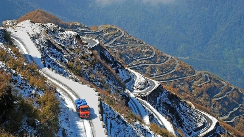 Old Silk Route Holiday Tour Package from NJP | Zuluk Sikkim Tour Package